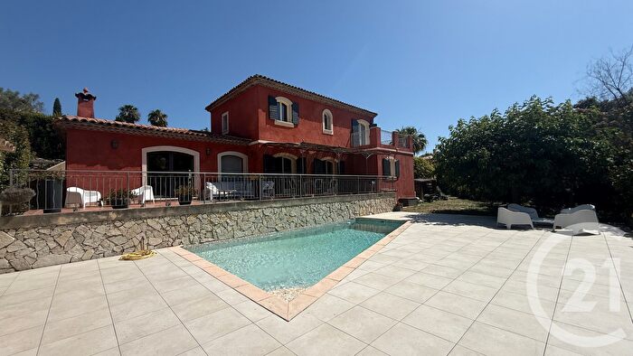 Maison 8 pièces à vendre à Biot