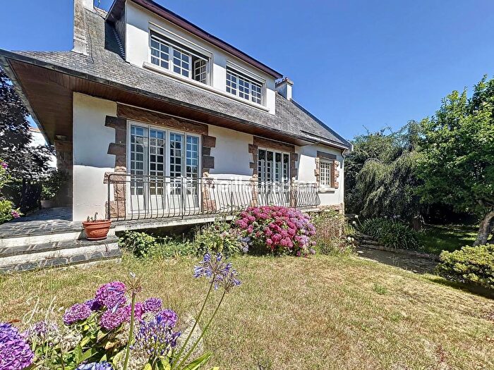 Maison à vendre - Tréguier - 8 pièces - 5 chambres