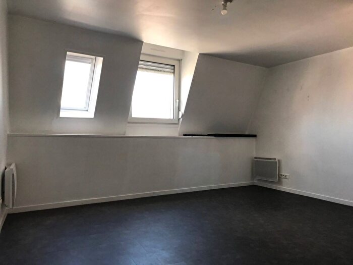 Appartement à louer - Saint Pierre, Amiens - 1 pièce