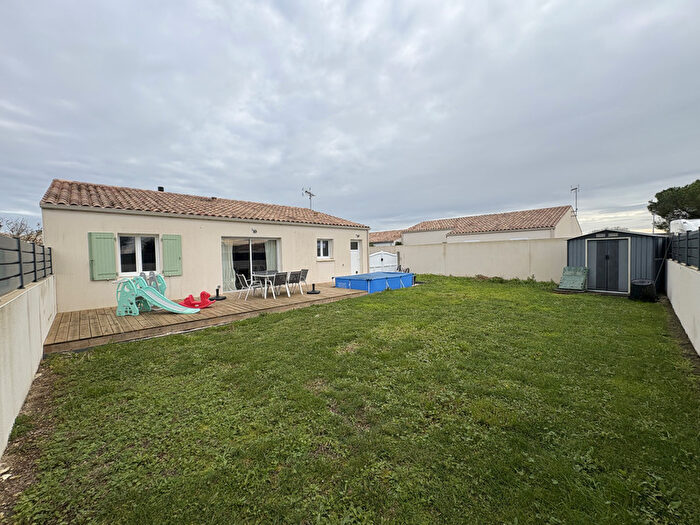 Maison à vendre - Angliers - 4 pièces - 3 chambres