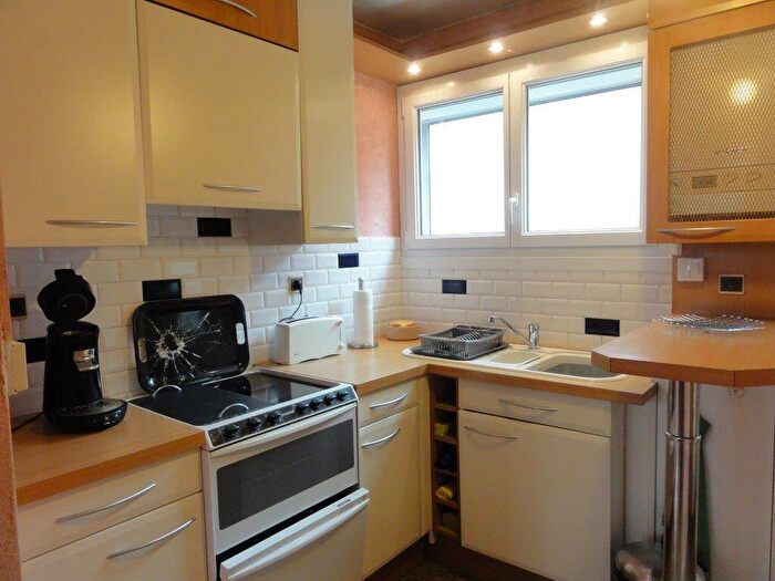 Appartement 3 pièces à Parc la Verrerie-Le Guide, Le Creusot, à louer