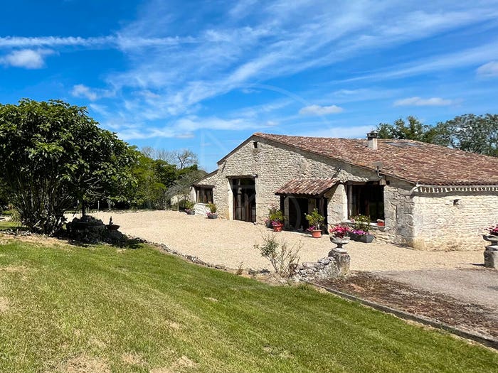 Maison 12 pièces à vendre à postalCode