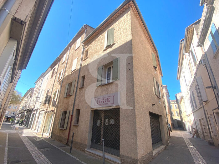 Maison à vendre - Carpentras, Coeur de Ville - 14 pièces