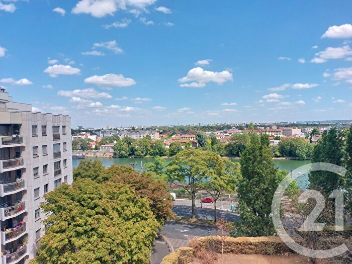 Appartement 2 pièces à Choisy-le-Roi, Centre-ville, Parc Prairie, Hautes Bornes, à louer