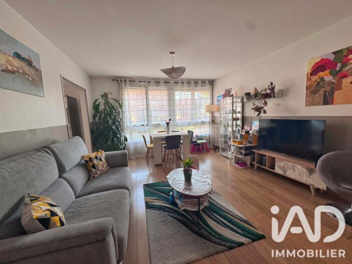 Appartement 4 pièces à vendre à Crosne