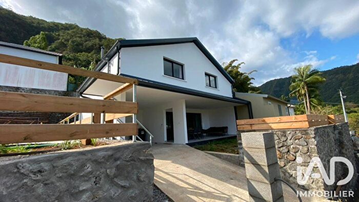 Maison 6 pièces à louer à Entre-Deux