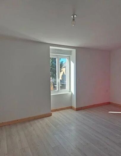 Maison à louer - Vallon-sur-Gée - 4 pièces - 2 chambres