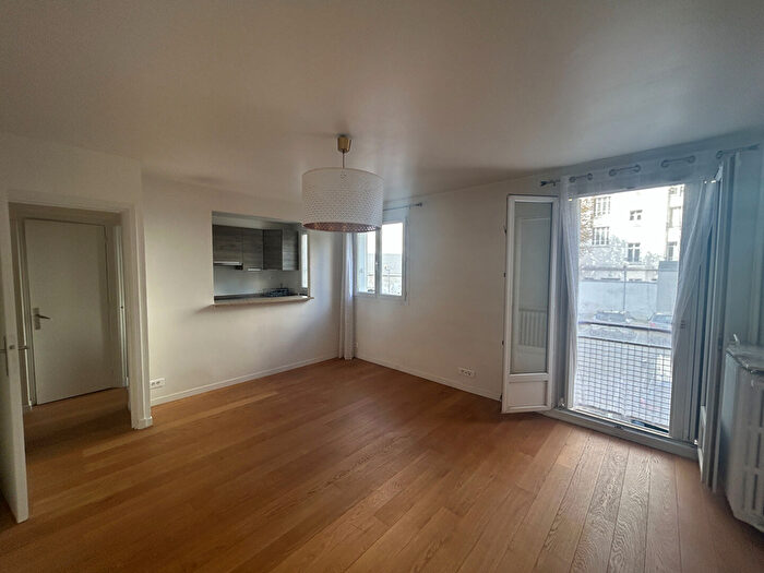 Vincennes, Centre Nord : Appartement 2 pièces à vendre