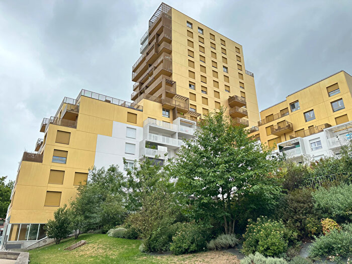 Évry, Centre-ville : Appartement 2 pièces à vendre
