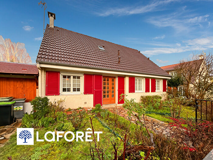 Maison à vendre - Viry-Châtillon, Le Plateau - 6 pièces - 5 chambres