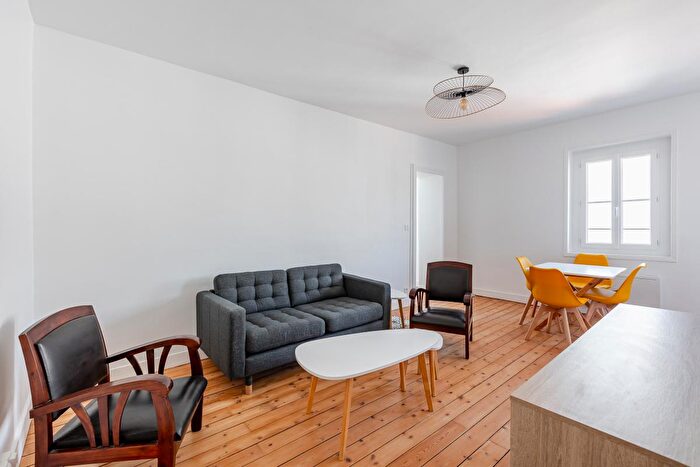 Nantes, Hauts-Pavés, Saint-Pasquier, Saint-Félix, Université : Appartement 3 pièces à louer