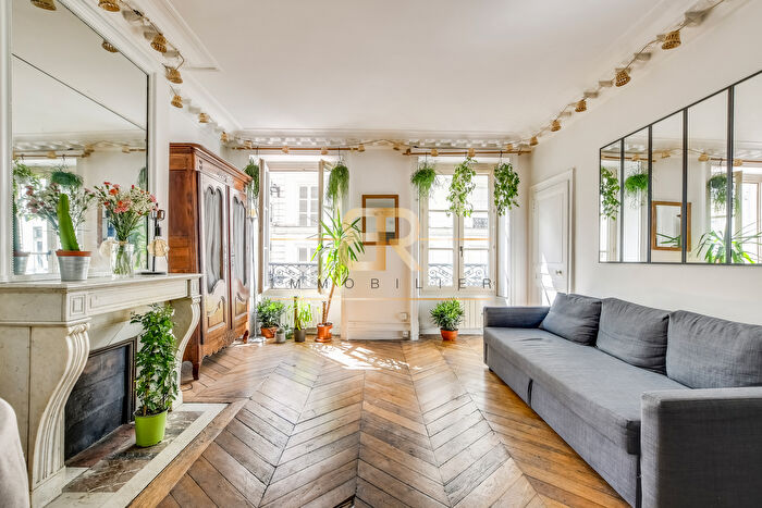 Paris 9ème, Clichy, Trinité : Appartement 4 pièces à vendre