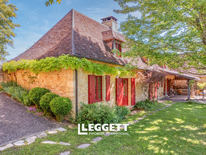 Maison 7 pièces à Les Eyzies-de-Tayac-Sireuil, à vendre