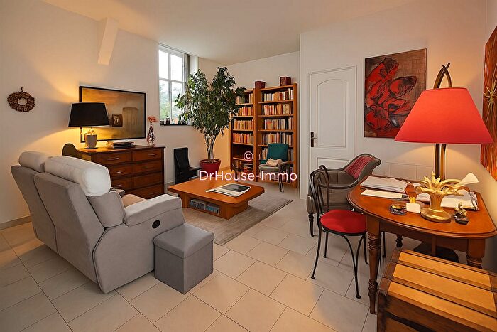 Maison 12 pièces à Loudun, à vendre