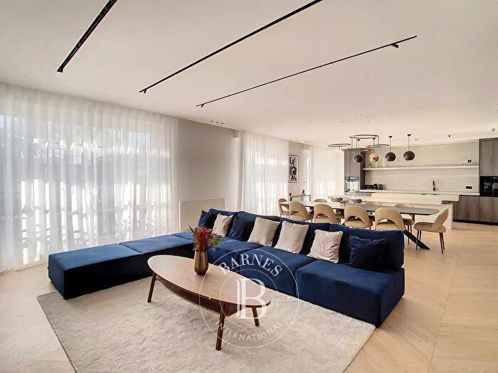 Neuilly-sur-Seine, Saint-James, Madrid - Appartement 5 pièces à louer
