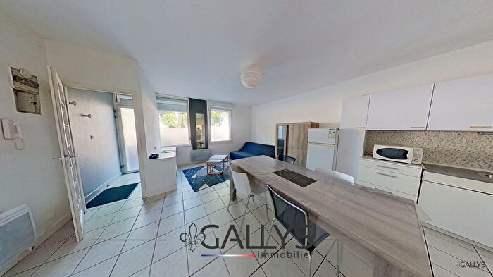 Bar-le-Duc, Ville-Haute : Appartement 2 pièces à vendre