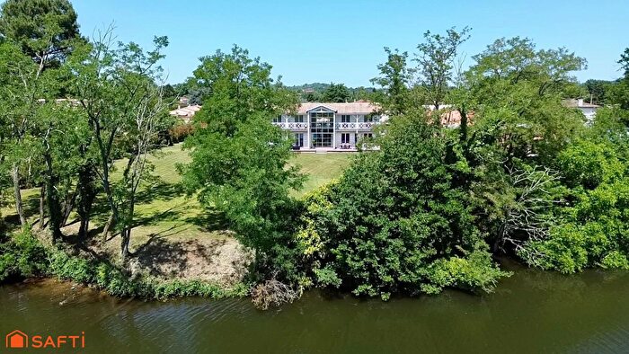 Maison 8 pièces à vendre à Villeneuve-sur-Lot, Saint-Etienne