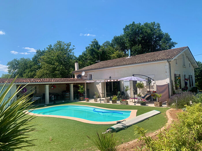 Maison 5 pièces à Ménesplet, à vendre