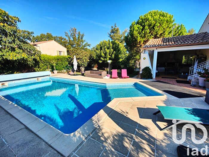 Maison à vendre - Les Aires - 6 pièces - 4 chambres