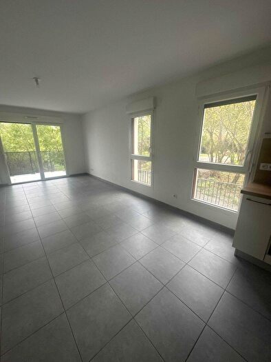 Appartement à louer - Villancourt, Le Pont-de-Claix - 3 pièces - 2 chambres