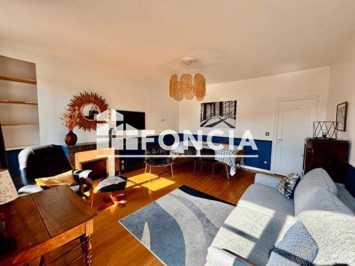 Appartement à louer - Notre Dame, Versailles - 2 pièces - 1 chambre