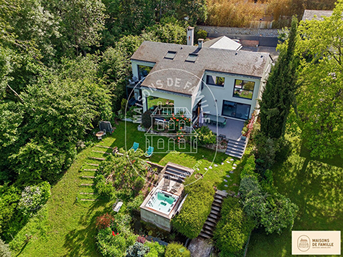 Bougival : Maison 8 pièces à vendre