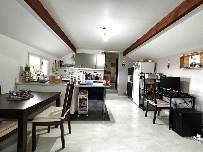 Appartement à vendre - Louvres - 3 pièces - 2 chambres