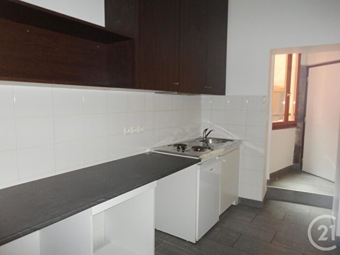 Appartement à louer - Rodez, Centre historique, Vieux-Rodez - 2 pièces - 1 chambre