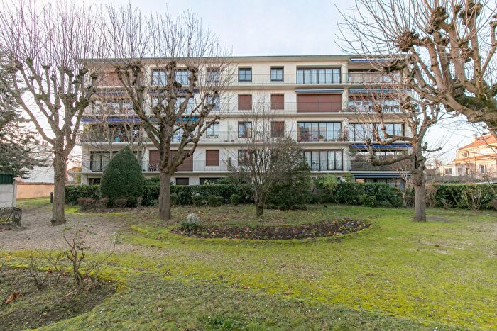 Appartement à vendre - Saint-Maur-des-Fossés, La Varenne - 3 pièces - 2 chambres