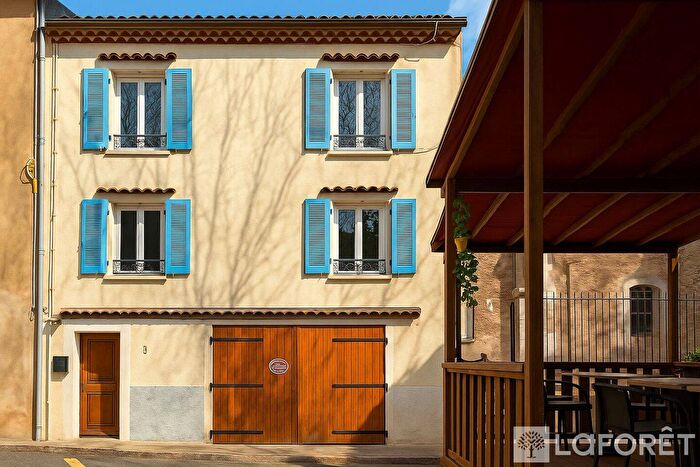 Appartement à louer - Cabasse - 2 pièces - 1 chambre