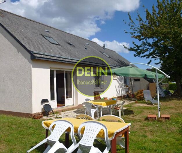Maison 5 pièces à vendre à Orgères