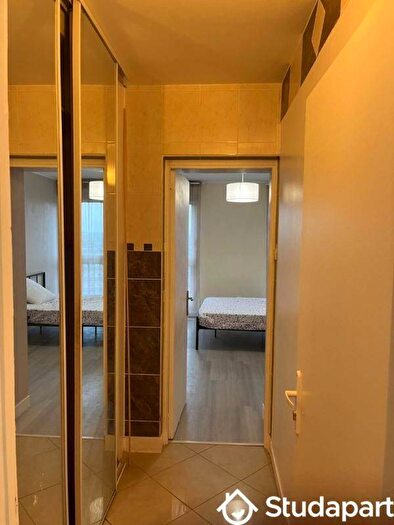 Appartement à louer - Croix Blanche-Plein Ciel-Nord Est, Le Mée-sur-Seine - 1 pièce - 1 chambre