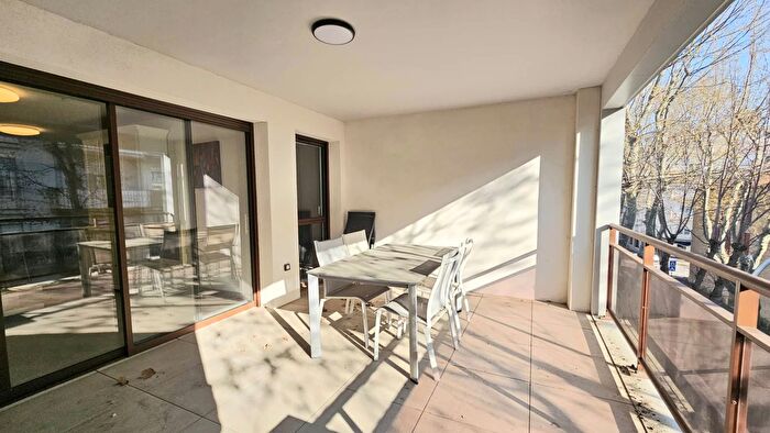 Appartement 3 pièces à vendre à Narbonne, Bourg