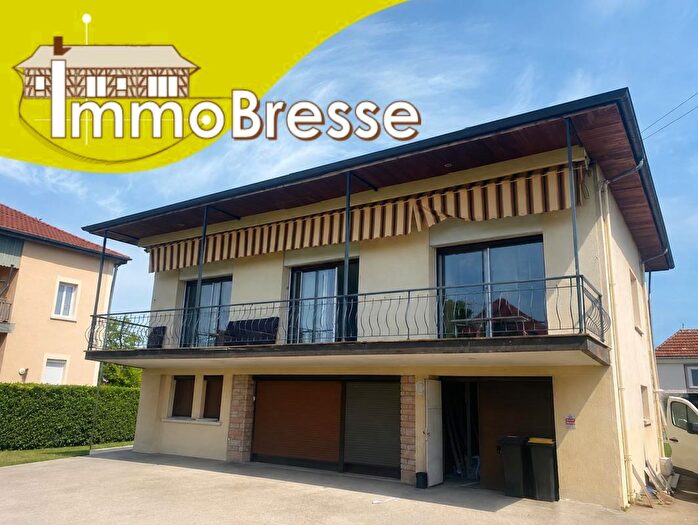 Montrevel-en-Bresse - Maison 5 pièces à louer
