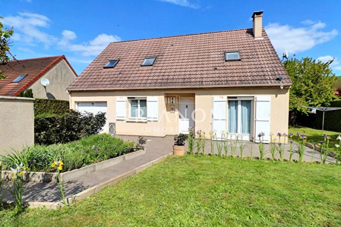 Maison 6 pièces à Maule, à vendre