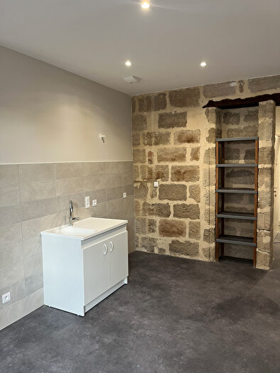 Appartement 2 pièces à Brive-la-Gaillarde, Centre-ville, Pont Cardinal, Champanatier, à louer