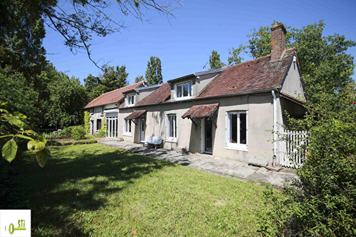Dammarie-sur-Loing : Maison 10 pièces à vendre