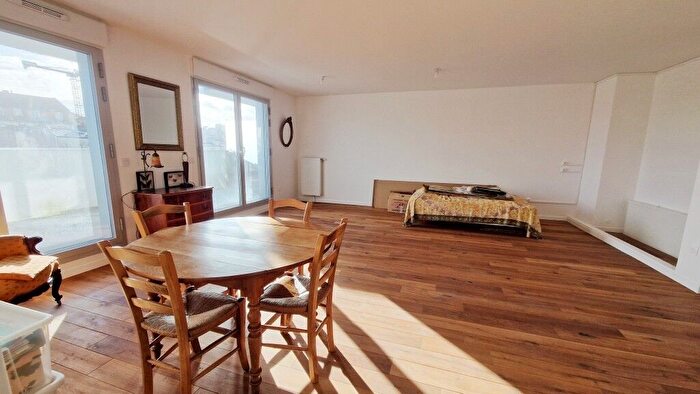 Appartement à vendre - Paris e  - 3 pièces - 2 chambres