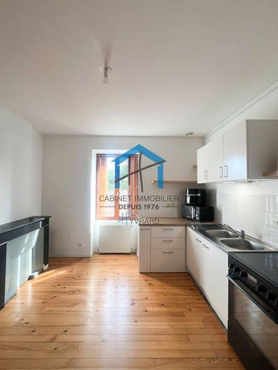 La Grand-Croix - Appartement 6 pièces à louer