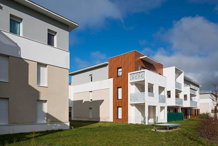 Saint-Médard-en-Jalles, Centre-ville : Appartement 2 pièces à louer