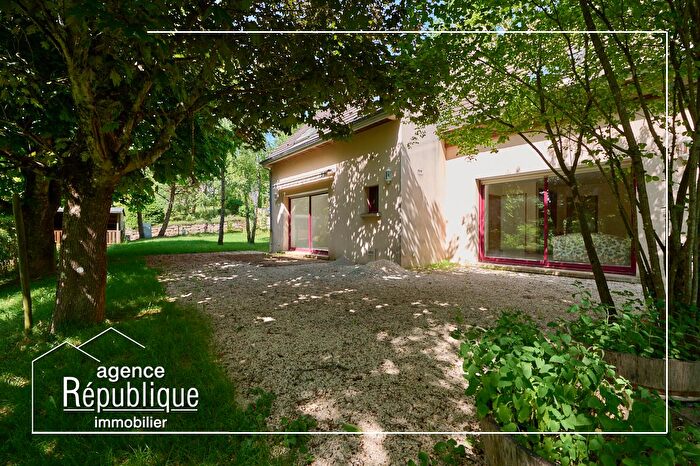 Pernand-Vergelesses : Maison 8 pièces à vendre