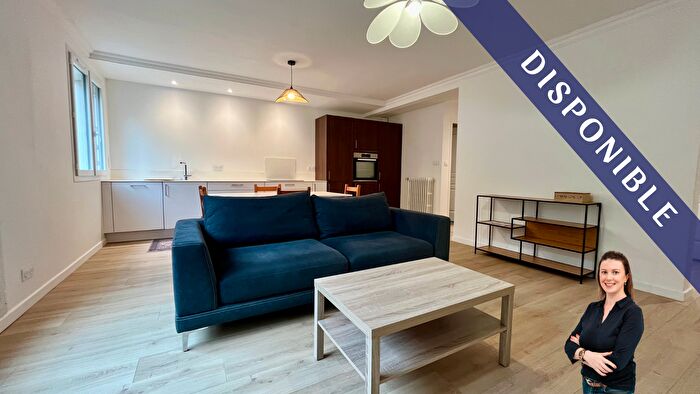 Appartement à louer - Quimper, Locmaria, Tourelle, Kervir - 2 pièces - 1 chambre