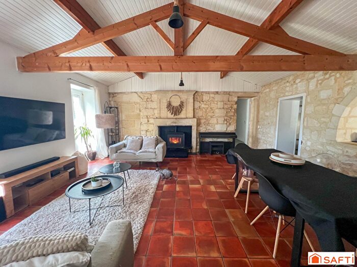 Maison à vendre - Bourg - 6 pièces - 4 chambres