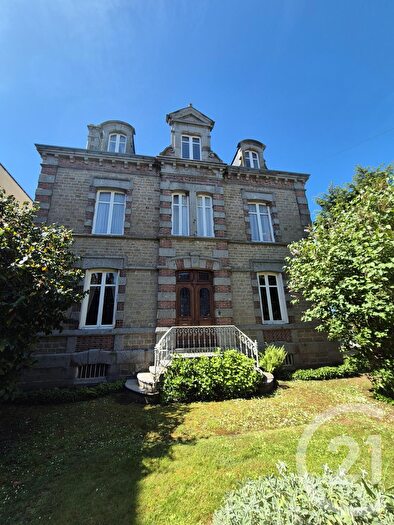 Maison à vendre - Briouze - 11 pièces - 7 chambres