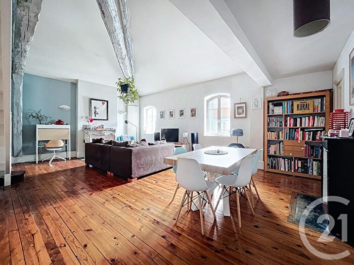 Appartement à vendre - Riom, Centre-ville - 6 pièces - 4 chambres