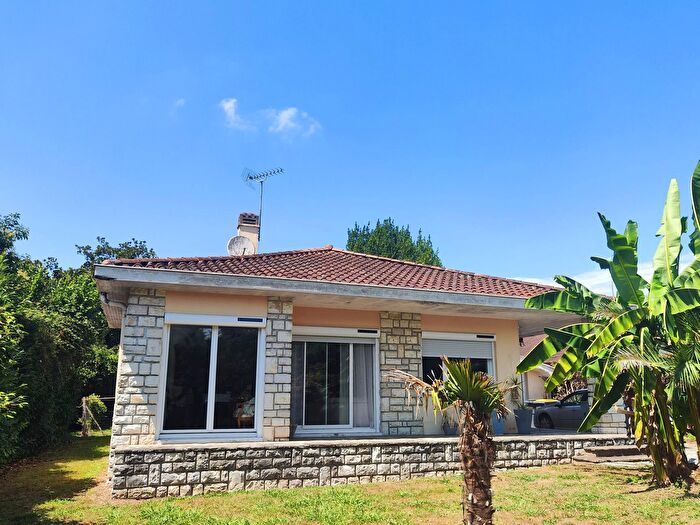 Sauveterre-de-Béarn : Maison 4 pièces à vendre