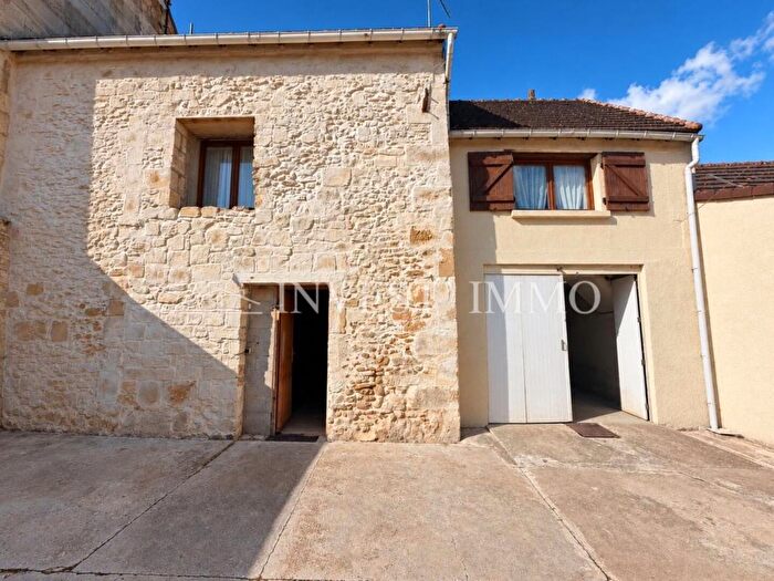 Maison 6 pièces à vendre à Cauffry