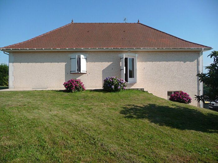 Maison 5 pièces à louer à Saint-Castin
