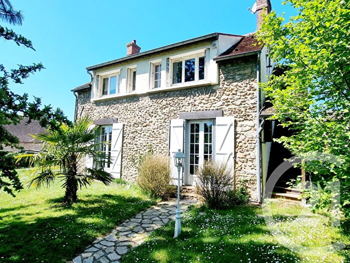 Maison à vendre - Saint-Arnoult-en-Yvelines - 5 pièces - 3 chambres