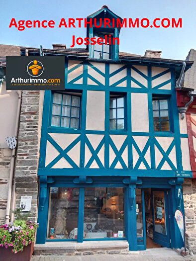 Maison à vendre - Josselin - 7 pièces - 3 chambres